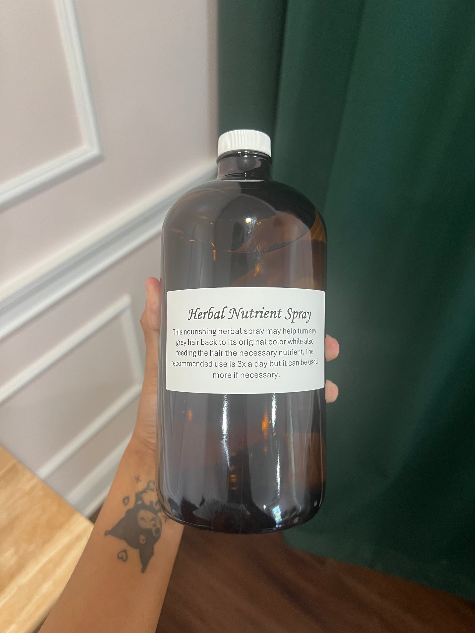 A Herbal Nutrient Spray for Boosting Daily Wellness